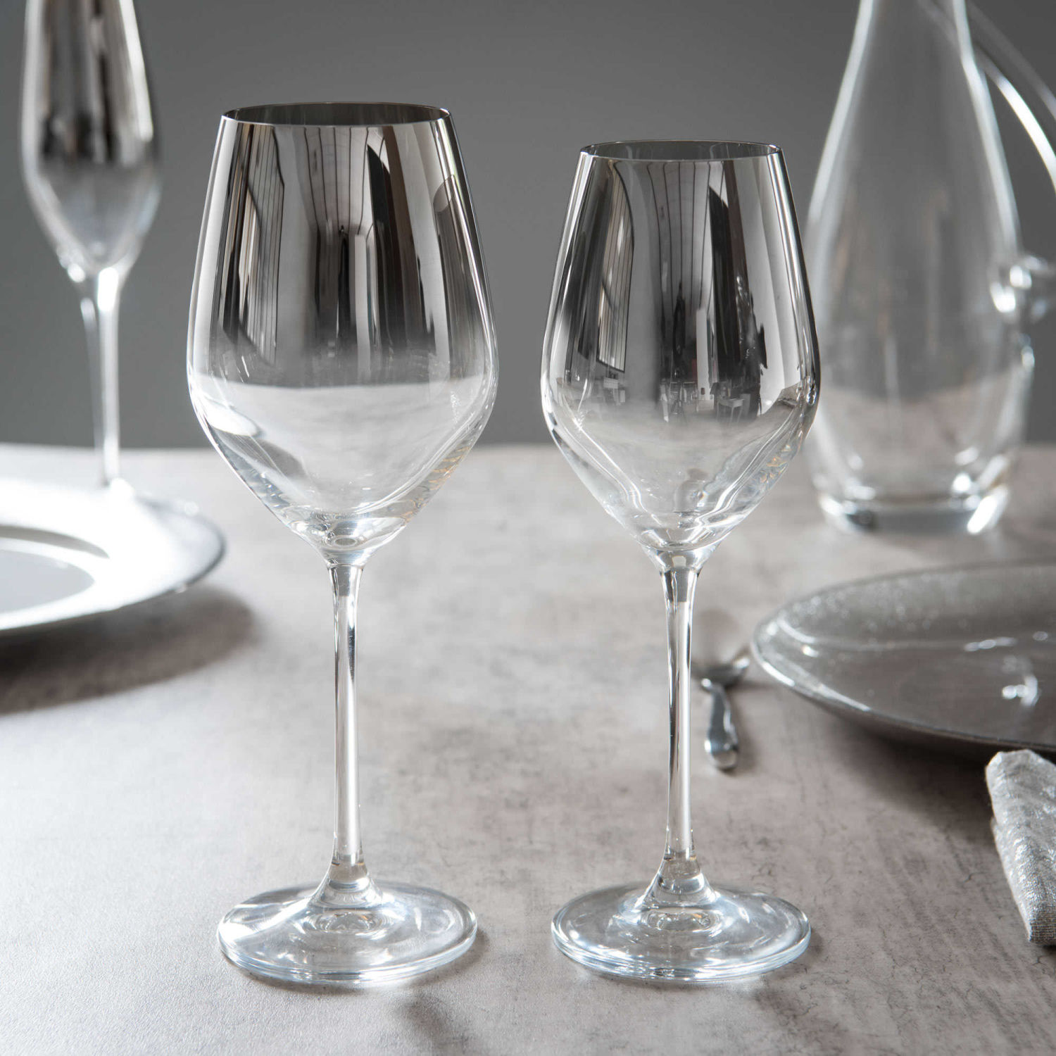 Verre à vin en verre effet chromé Harmonie | Maisons du Monde